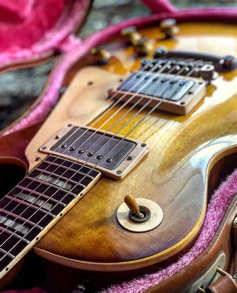 Vintage Gibson Les Paul A Timeless Classic
