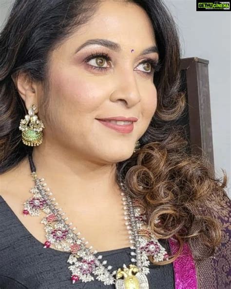 Ramya Krishnan Instagram Outfit Sidneysladen Sidneysladenofficial Mua Artistrybyolivia