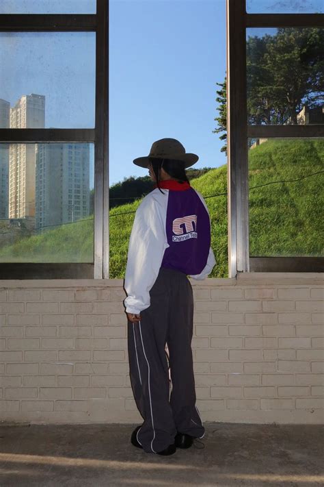 Unisex 사이드라인 와이드 핀턱팬츠 오버핏 루즈핏 남녀공용 트레이닝 댄서 4계절 2color