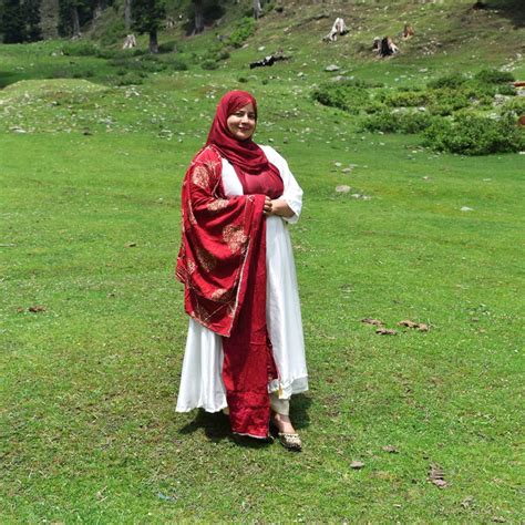 Iram Dar Iram Dar Vlogs • Instagram Photos And Videos