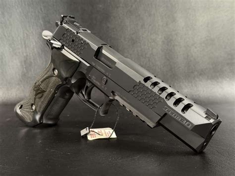 Very Rare Sig Sauer P226 X Six X6 Club 30 Black Mastershop 9mm 6