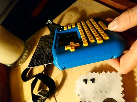 Hackaday Superconference 2018 Badge Enclosure