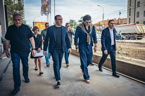 თბილისის ვაკის რაიონში ქაქუცა ჩოლოყაშვილისა და გიორგი წერეთლის ქუჩების სრული რეაბილიტაცია