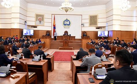 “Олон нийтийн сүлжээнд хүний эрхийг хамгаалах тухай” хуулийг гурван