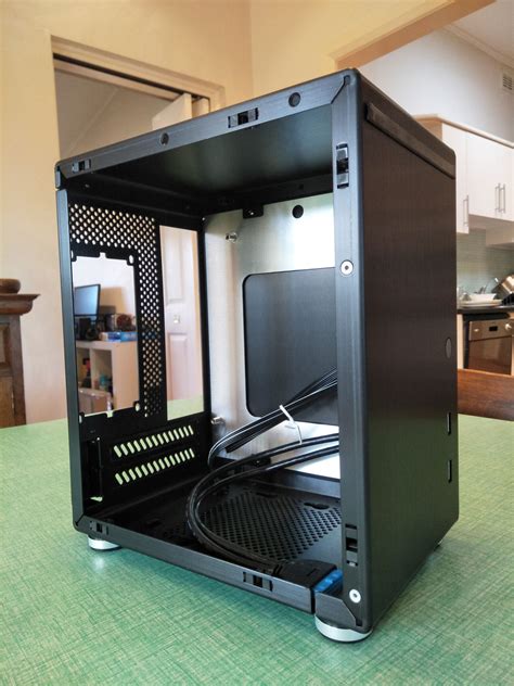 Teeny Tiny Itx Build Builds Gg