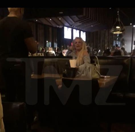 Britney Spears Appears Upset As Fans Record Her At Restaurant