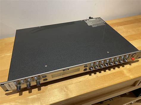 klark teknik dn9848e 4 input 8 output loudspeaker reverb