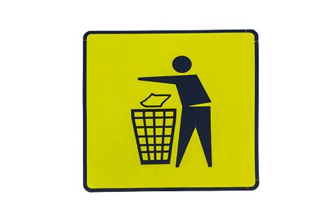 흰색 배경에 쓰레기 표지판 노랑에 대한 스톡 사진 및 기타 이미지 노랑 아이콘 재활용 Istock