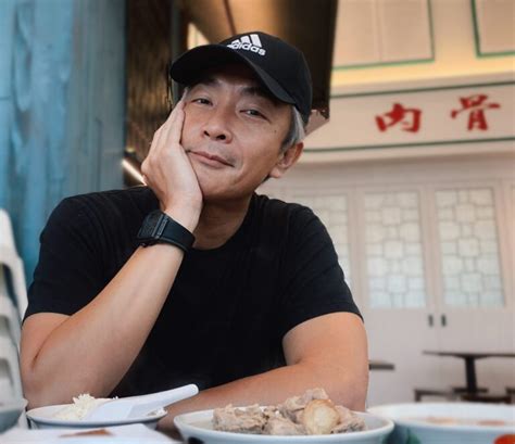 Tay Ping Huis Instagram Gold Top 10 Photos