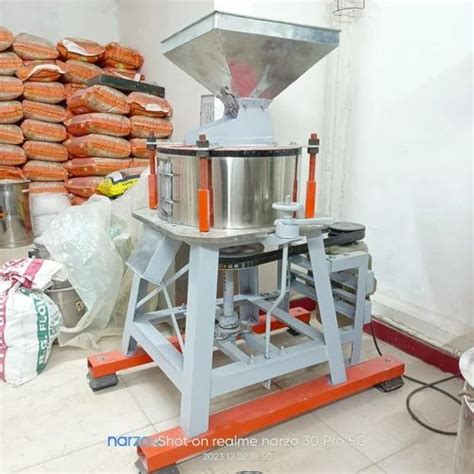10 Hp Semi Automatic Atta Chakki Machine 200 Kghr At ₹ 40000 In New Delhi