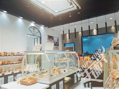 Cbd西陵二路临街40平旺铺转让 快餐小吃 牛铺兴 宜昌商铺信息网 宜昌找店转店‖宜昌生意转让‖宜昌商铺转让出租‖宜昌商铺出租‖宜昌门面出租‖宜昌写字楼出租‖宜昌美容院转让‖宜昌生意