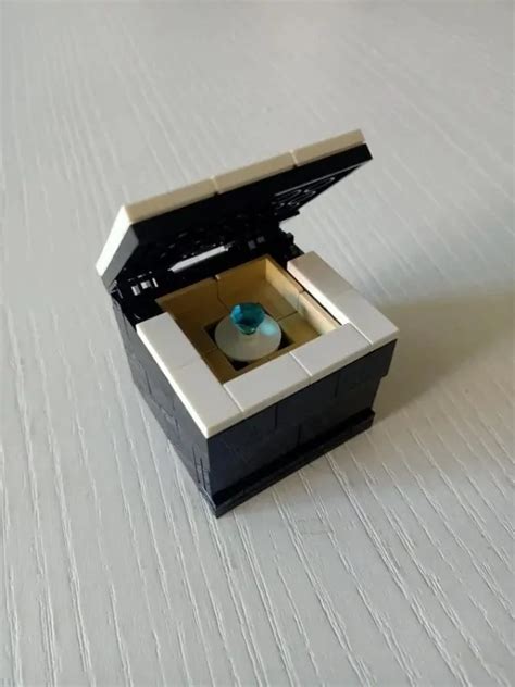 Lego Fan Builds Their Very Own Happy Ever After To Propose