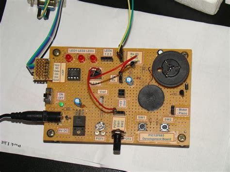 Make Your Own Pic12f683 Development Board Experiment No 3 Analog To