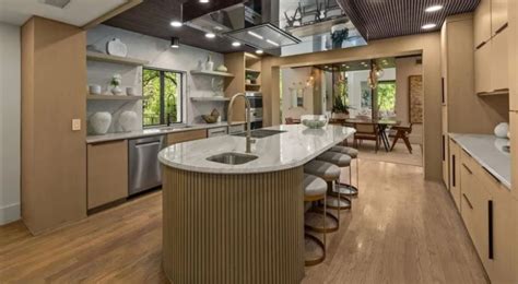 You Can Own A Strait Lane Modernist With Quite The Architectural Provenance