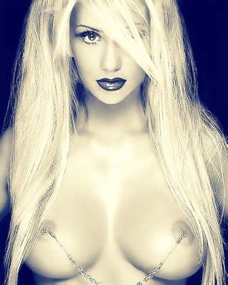 Belles femmes ligotées fouettées et attachées fétichisme Photos Porno Photos XXX Images Sexe