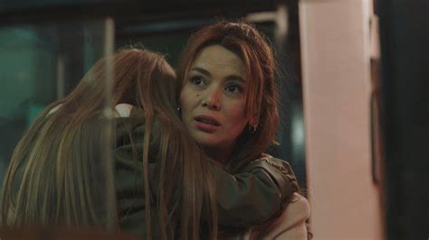 Bir Küçük Gün Işığı Elif Yakalandı