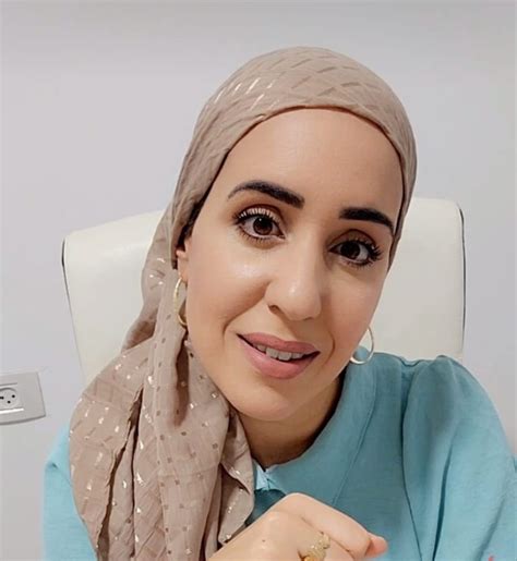 מיטל על הבר הבליינית האשדודית שהפכה לרבנית מדריכה כלות וכנסים לחזרה בתשובה חדשות אשדוד