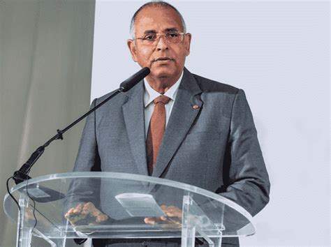 Côte Divoire Patrick Achi Tourne La Page France