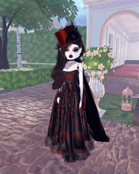 What Can You Wear For The Dress To Impress Victorian Vampire Theme