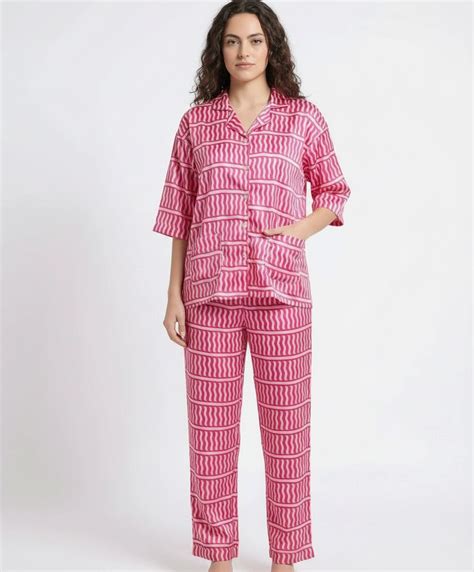 Drop Shoulder Silk Pajama Suit Pink Wave Sajiero