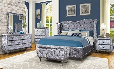 Meridian Vector Green Queen Size Bed Vector Velvet Upholstered Bed