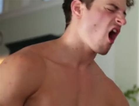 Sweaty Fuck Photo 16