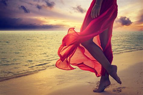 Alone Women Beach Wallpapers Wallpaper Cave