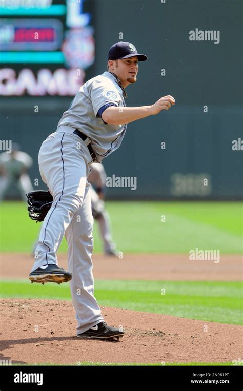 Seattle Mariners Pitcher Blake Beavan Throws Against The Minnesota