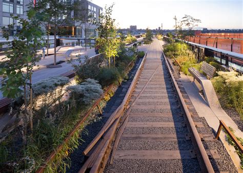 Third And Final Stretch Of New Yorks High Line Opens
