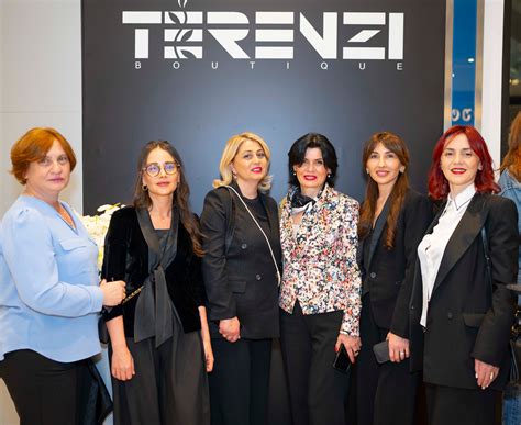 Lutecia • ლუტეცია Added A New Photo Lutecia • ლუტეცია