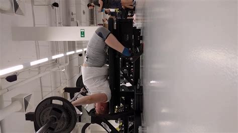 Жим штанги лежа с паузой Youtube