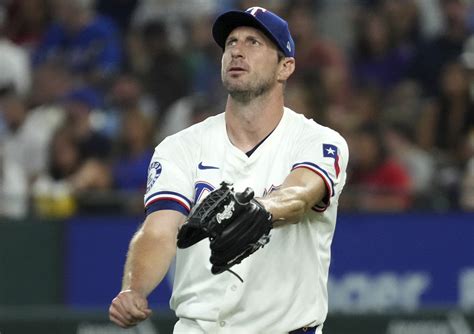 Why New Met Max Scherzers Eyes Are Two Different Colors