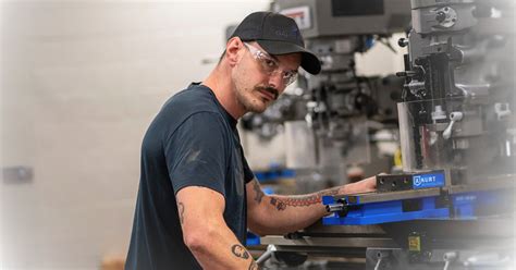 Efscs Program Trains Future Cnc Machinists Efsc Blog