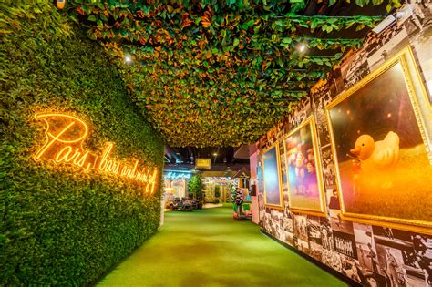 Holey Moley Mini Golf Tees Off In Houston Hot In Houston Now