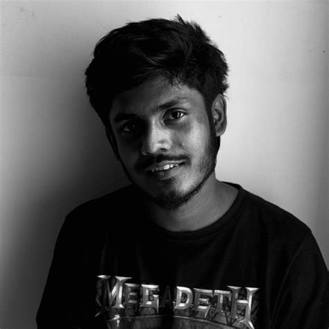 শেষবারের মত আরেকটু সহ্য করেন। প্রচারণাই তো করতেসি অনেকের মত দালালী কইরা