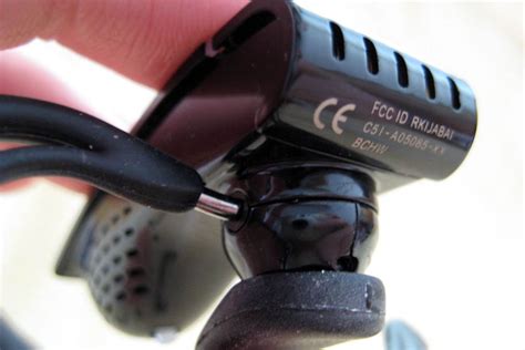 Accessory Review Jawbone Bluetooth Headset Imore