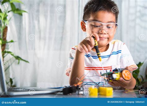 Arduino Diy Kit For Creating Robots And Other Home Made Products