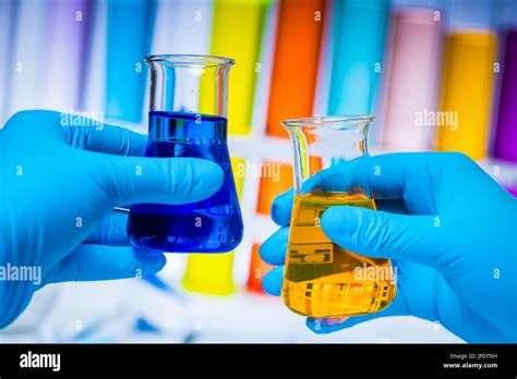 Laboratory Glassware Equipment Hi Res Stock Photography And Images Alamy