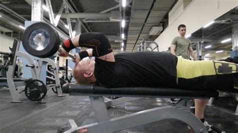 день 1 фр жим Youtube