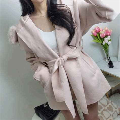 퀄굿핑크러버🎀존예💕 수입 밍크 페이크 퍼 후드 숏 벨트 하프 코트 퍼탈부착가능 에이블리