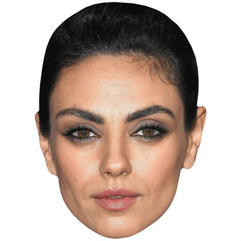 Mila Kunis Smokey Eye