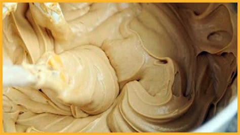 Iebiezinātā Piena Olu Krēms Gardām Tortēm Vai Kūciņām