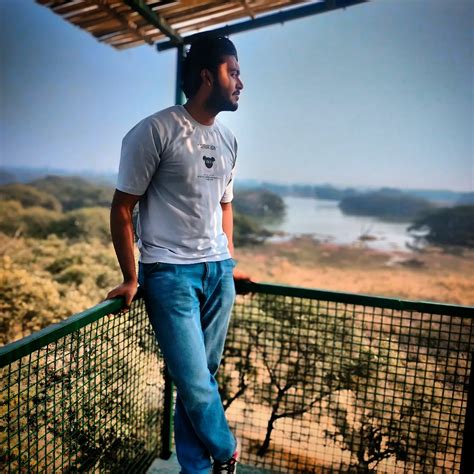 𝙑𝘼𝙉𝙎𝙃 🦍 Vanshsainifarrukhnagariya • Instagram Photos And Videos