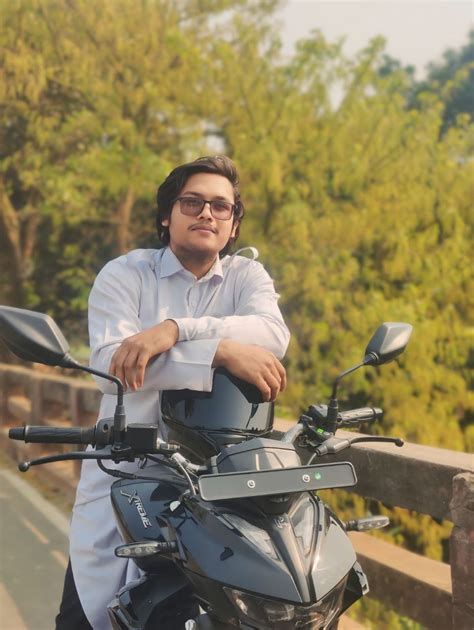 Are বাড়িটি ভাড়া দেওয়া হবে চলতি মাস অথবা সামনের মাস থেকে।💸💸 একেবারে নিরিবিলি পরিবেশ বাড়ির