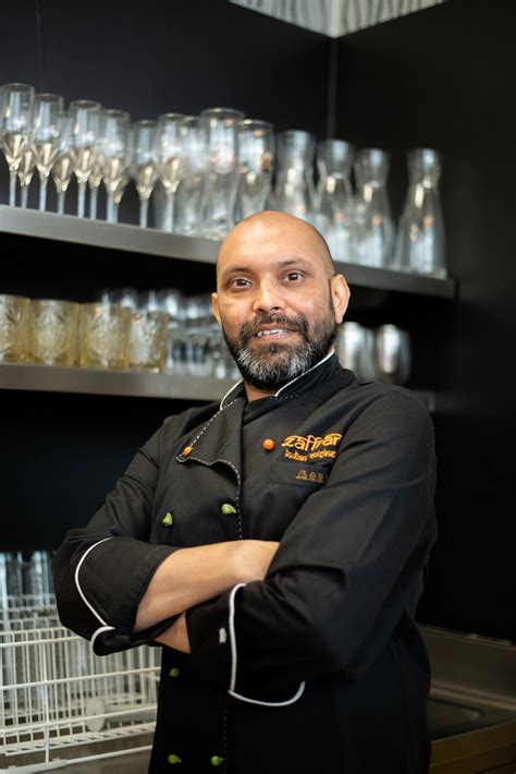 Über Uns Zaffran Indian Cuisine