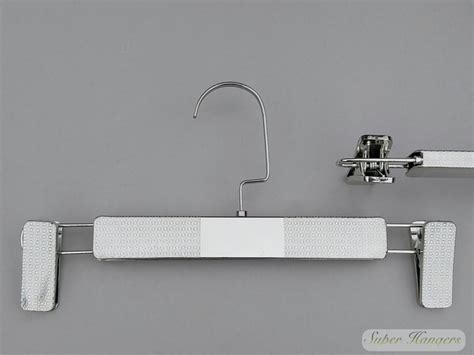 Плечики вешалки Hanger серебристые пластмассовые с прищепками для брюк ...