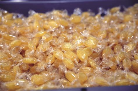 Candy Wrapping Machine With A Double Twist Sweets Processing Archive Sweets Processing