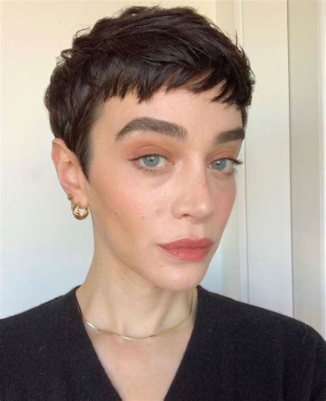 Short Permed Hair Short Hair Pixie Cuts Short Curly Haircuts Very