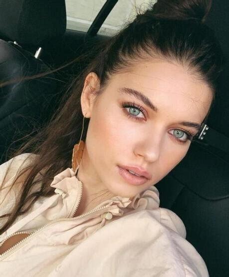 მექალთანე სასახლიდან