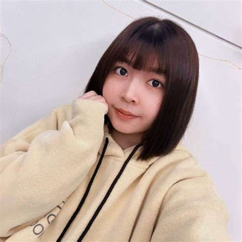 太誇張了這道我一定要大推！！ 咬一口直接大爆汁💥 節瓜吸滿醬汁、肉球超juicy， （一片肉包不起來可以用兩片下去包唷！） ️豬肉用里肌肉